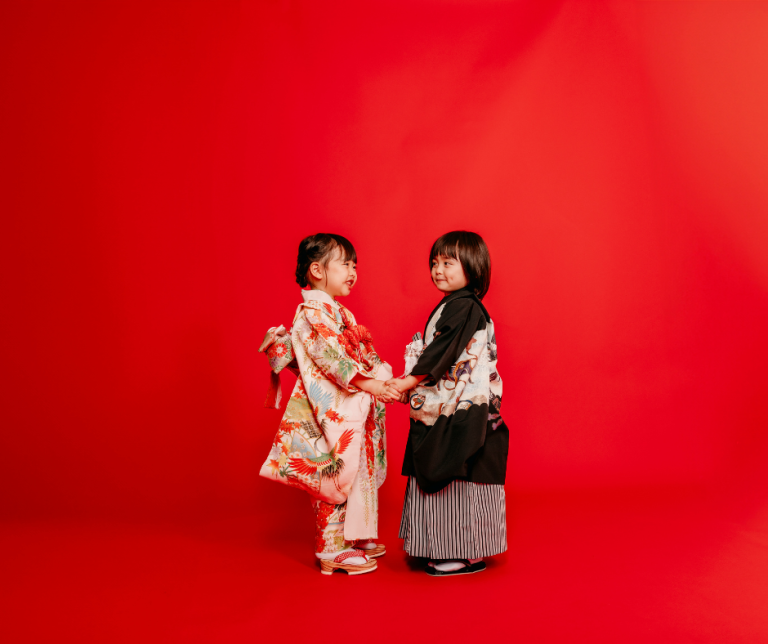 秋の七五三・・・お子様の成長と、ご家族の未来を彩るオーダースーツという選択肢 Gentlebreeze公式サイト